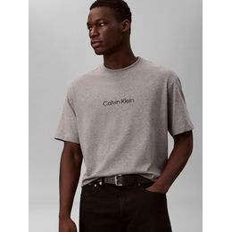 Calvin Klein Herren T-Shirt "SS RLXD STANDARD LOGO CREWNK TEE"medium grau heather, Gr. XL, meliert, Single Jersey, Obermaterial: 100% Baumwolle,