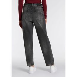 5-Pocket-Jeans Herrlicher "Brooke Denim Black", Damen, Gr. 27, N-Gr, grau (titanium), Denim/Jeans, Obermaterial: 98% Baumwolle, 2% Elasthan, Jeans 5-Pocket-Jeans, im Loose Fit, mit Abn&auml;hern