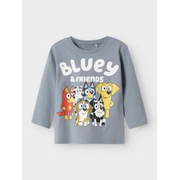 name it Jungen Langarmshirt "NMMALEX BLUEY LS NREG TOP NOOS SKY"tradewinds (blank), Gr. 98, bedruckt, Jersey, Obermaterial: 95% Baumwolle, 5%
