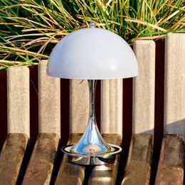 Louis Poulsen Panthella Portable Akku Tischleuchte, LED, 5744171449,