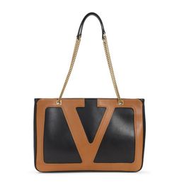 Valentino Garavani Shopper & Totes - Black Lambskin Leather Viva Superstar Medium Tote - Gr. unisize - in Braun - f&uuml;r Damen