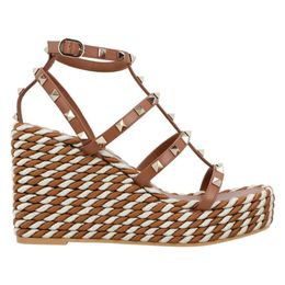 Valentino Garavani Sandalen - Rockstud Calfskin Wedges With Straps - Gr. 36 (EU) - in Braun - f&uuml;r Damen