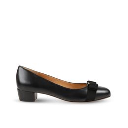 Salvatore Ferragamo High-Heeled Pumps With Signature Bow Detail - Gr. 5_5 - in Schwarz
