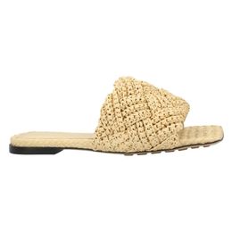 Bottega Veneta Sandalen - Lido Flat Sandal - Gr. 38,5 (EU) - in Beige - f&uuml;r Damen