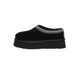 Everau Slippers 'Wonga' female Black size 42