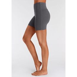 Lascana Shorts grau Gr. 32/34 f&uuml;r Damen. Skinny Fit. Nachhaltig.
