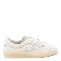 Moaconcept Low-Top Sneaker - White Sneakers From Moaconcept Featuring Round Toe - Gr. 39 (EU) - in Beige - f&uuml;r Damen