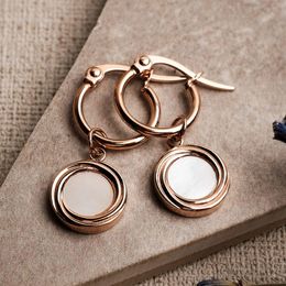 Holzkern Earrings Damen Ros&eacute; und Perlmutt