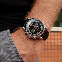 Schwarze Uhr f&uuml;r Herren Snooker, Lederarmband & Marmorzifferblatt