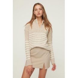Trendyol Pullover in Beige/ Wei&szlig; - 48% | Gr&ouml;&szlig;e S | Damen-pullover-cardigans