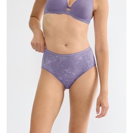 Triumph Damen &raquo;Amourette Charm T&laquo; mit Stretch-Spitze, hohe Abdeckung 42