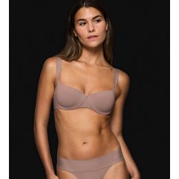 Triumph Damen Balconette-BH "Body Make-Up Illusion", Gr. 70chocolate mousse, Microtouch, Obermaterial: 49% Polyamid, 36% Polyester, 15% Elasthan,