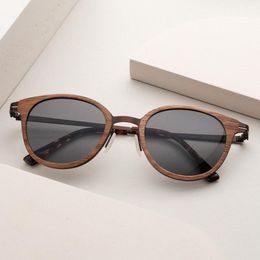 Sonnenbrille The Playful by Holzkern, Edelholz, polarisierte Gl&auml;ser