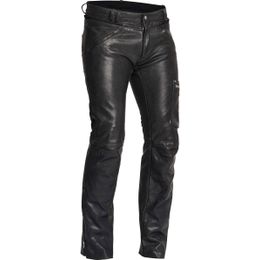 Halvarssons Rider, Lederhose