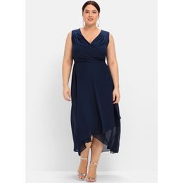 sheego Gro&szlig;e Gr&ouml;&szlig;en Abendkleid in Wickeloptik, aus Chiffon, marine, Gr&ouml;&szlig;e 56 - Damen
