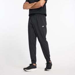 Trainingshose New Balance "Sport Essentials Woven Jogger", Herren, Gr. M, N-Gr, schwarz (schwarz (001)), Obermaterial: 100% Polyester, Hosen Trainingshose