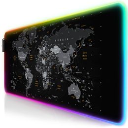 Titanwolf RGB Gaming Mauspad, Mousepad XL 800 x 300mm verbessert Pr&auml;zision & Geschwindigkeit, Global
