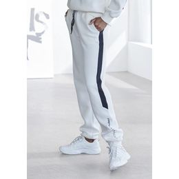 French Connection Sweathose mehrfarbig Gr. 32/34 f&uuml;r Damen. Mit Band, Logoschriftzug, Logodruck. L&auml;ssig Geschnitten. Nachhaltig.