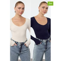 Trendyol 2er-Set: Longsleeves in Creme/ Dunkelblau - 50% | Gr&ouml;&szlig;e M | Damen-tops