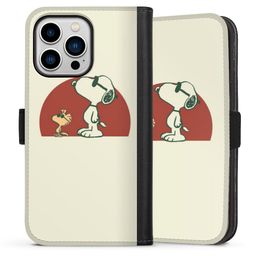 DeinDesign iPhone 13 Pro Handy Klapph&uuml;lle Handyh&uuml;lle aus Kunst Leder schwarz Flip Case Snoopy Official Licensed Product Kindheit Sideflip mit Lasche