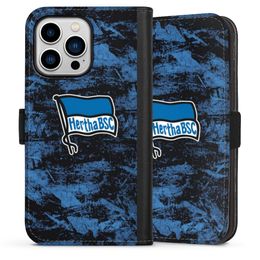 DeinDesign iPhone 13 Pro Handy Klapph&uuml;lle Handyh&uuml;lle aus Kunst Leder schwarz Flip Case Flag Hertha Bsc Logo Sideflip mit Lasche