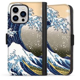 DeinDesign iPhone 13 Pro Handy Klapph&uuml;lle Handyh&uuml;lle aus Kunst Leder schwarz Flip Case Katsushika Hokusai Die Gro&szlig;e Welle Vor Kanagawa Kunst Sideflip mit Lasche