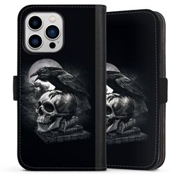 DeinDesign iPhone 13 Pro Handy Klapph&uuml;lle Handyh&uuml;lle aus Kunst Leder schwarz Flip Case Raven Skulls Skull Sideflip mit Lasche