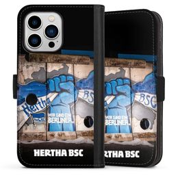 DeinDesign iPhone 13 Pro Handy Klapph&uuml;lle Handyh&uuml;lle aus Kunst Leder schwarz Flip Case Hertha Bsc Wall Official Licensed Product Sideflip mit Lasche