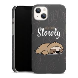 DeinDesign iPhone 13 Handy Premium Case Smartphone Handyh&uuml;lle Schutzh&uuml;lle matt Sloth Lazy Sunday Sayings Premium Case