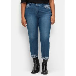sheego Gro&szlig;e Gr&ouml;&szlig;en Jeans mit Beinumschlag im Herz-Dessin, blue-stone-washed, Gr&ouml;&szlig;e 25 - Damen
