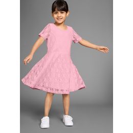 Kidsworld M&auml;dchen Spitzenkleid "Jerseykleid mit aufwendiger Spitze", rosa, Gr. 104, unifarben, Spitze, Obermaterial: 95% Polyester, 5% Elasthan.