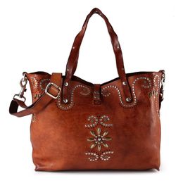Campomaggi Shopper 'Bella' female Brown size One Size