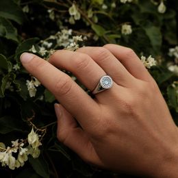 Holzkern Pixa Ring Silber und Perlmutt