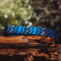 Holzkern Armband Bariton (Zebrano/Blau), Naturholz, Damen und Herren, gr&ouml;&szlig;enverstellbar