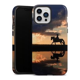 DeinDesign iPhone 13 Pro Max Handy Panzer Handyh&uuml;lle robuste Outdoor H&uuml;lle Schutzh&uuml;lle gl&auml;nzend Sunset Horseback Riding Horse Tough Case