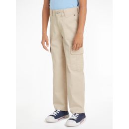 Cargohose Tommy Hilfiger "UTILITY CARGO PANTS", M&auml;dchen, Gr. 4 (104), N-Gr, beige (classic beige), Web, Obermaterial: 97% Baumwolle, 3% Elasthan, unifarben, regular fit normal, Hosen Cargohose, Kinder bis 16 Jahre mit Logostickerei