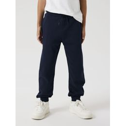 Sweathose name it "NKMVIAN NREG SWE PANT BRU NOOS", Jungen, Gr. 116, N-Gr, blau (schwarz sapphire), angeraute Sweatware, Obermaterial: 100% Baumwolle, unifarben, normal normal, Hosen Sweathose