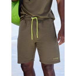 Funktionsshorts, Herren, Gr. XL (56/58), XXL, khaki, Obermaterial: 50% Polyester, 45% Baumwolle, 5% Elasthan, LE JOGGER PERFORMANCE, bedruckt, kontrastfarbene Details, unifarben mit Farbeinsatz, bequem kniefrei, Hosen Funktionsshorts, Perfomance Shorts mit Kontrast-Kordel und Rei&szlig;verschlusstaschen