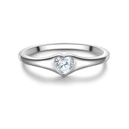 Trilani Ring Herz aus Sterling Silber mit Zirkonia in silber | Gr.: 52