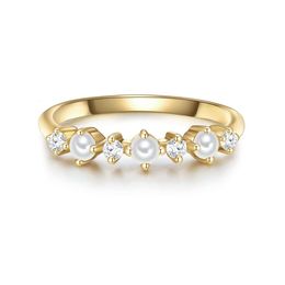 Glanzst&uuml;cke M&uuml;nchen Glanzst&uuml;cke M&uuml;nchen Ring aus Sterling Silber mit Zirkonia und S&uuml;&szlig;wasser-Zuchtperle in gelbgold | Gr.: 54
