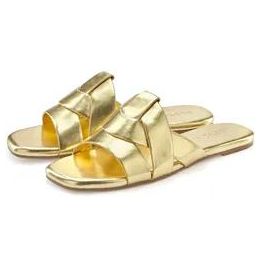 Pantolette Lascana "Mule, Sommerschuh, offener Schuh, Sandale", Damen, Gr. 43, gold (goldfarben), Obermaterial: 100% Lederimitat. Decksohle: 100% Lederimitat. Futter: 100% Lederimitat. Laufsohle: 100% Synthetik, unifarben, Schuhe Pantolette, im modischen Metallic Look mit raffinierten Riemchen VEGAN