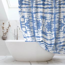 Bilderwelten Duschvorhang Batik in Blau Wei&szlig;