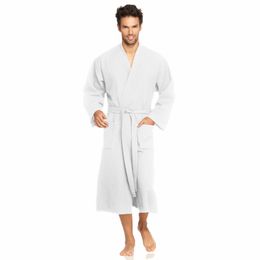 Herrenbademantel Vossen "Wellington, ideal f&uuml;r Sauna & Spa, Hotelbademantel, Morgenmantel" Gr. S, wei&szlig;, S, Waffelpiqu&eacute;, Hausm&auml;ntel, Herrenbademantel, mit Kimono-Kragen, in besonders leichter Qualit&auml;t