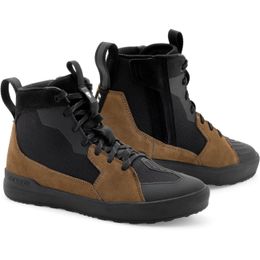 Revit Arrow 2, Schuhe