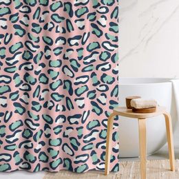Duschvorhang Leopardenmuster in Pastell Rosa und Blau