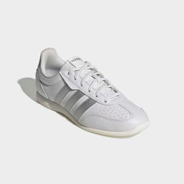Damen Sneaker "BARREDA LO", adidas Sportswear, Gr. 43crystal wei&szlig;, silber metallic, sanftes wei&szlig;, Synthetik, Schuhe