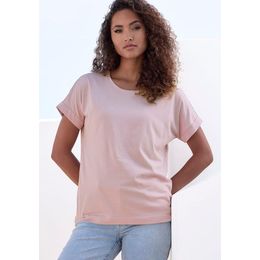 Copenhagen Studios T-Shirt 'mit dezentem Logoprint hinten' mehrfarbig Gr. S (36) f&uuml;r Damen. Rundhals und Logodruck. Bequem. Nachhaltig.