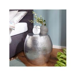 KADIMA DESIGN Beistelltisch 42x42x42cm Aluminium Silber Dekotisch Orientalisch in Silbern | Gr.: onesize