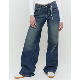 Low-rise-Jeans Tally Weijl "SPADEPALLAS", Damen, Gr. 38, N-Gr, midschwarz indigowash dirtybeige, Denim/Jeans, Obermaterial: 69% Baumwolle, 30% Lyocell, 1% Elasthan, Abriebeffekte, straight fit lang, Jeans, Baumwollmischung, Low-Waist mit geradem Beinverlauf und Strass-Anh&auml;nge