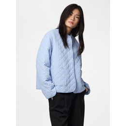 Kurzjacke Pieces "PCRIKKE QUILTED JACKET NOOS", Damen, Gr. XXL, cashmere blau detail:cloud dancer, schwarz flower, Web, Obermaterial: 100% Viskose, gemustert, regular fit h&uuml;ftlang, Rundhals, Jacken Kurzjacke